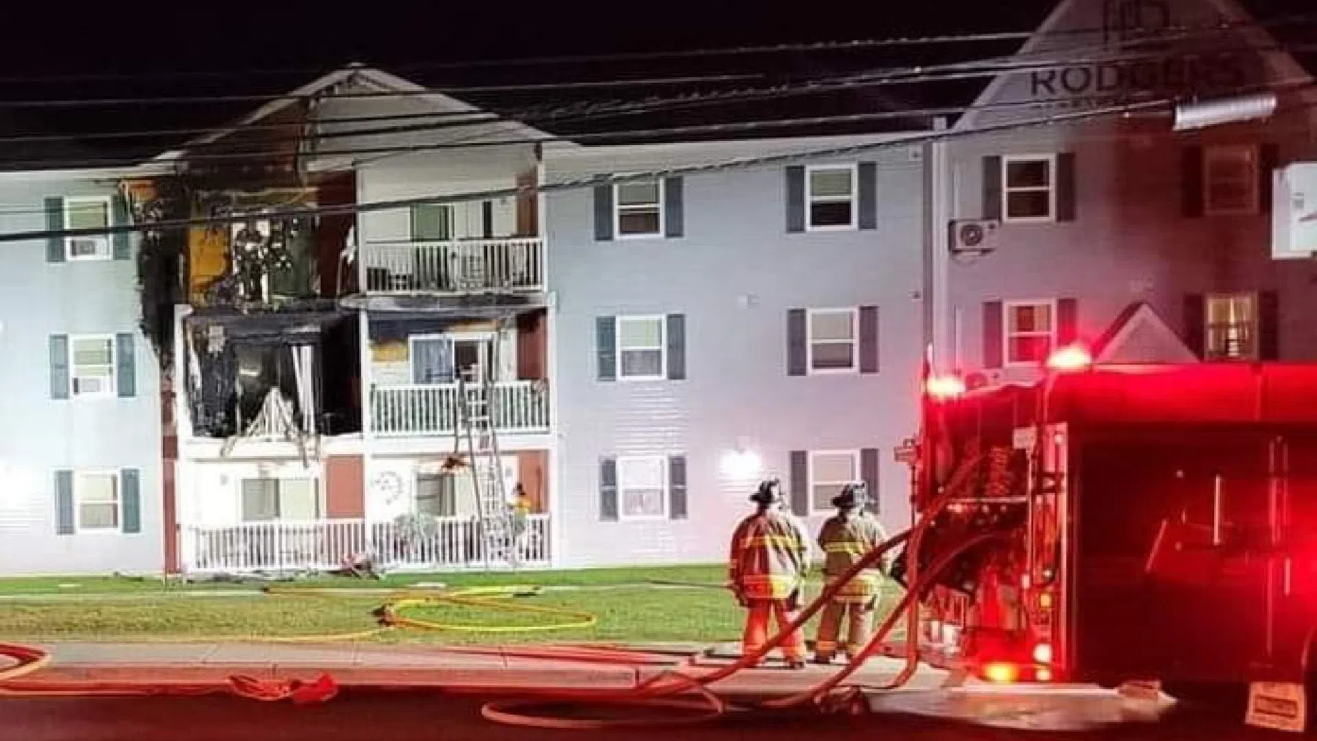 Fire damages Riverview apartment building - Acadia Broadcasting